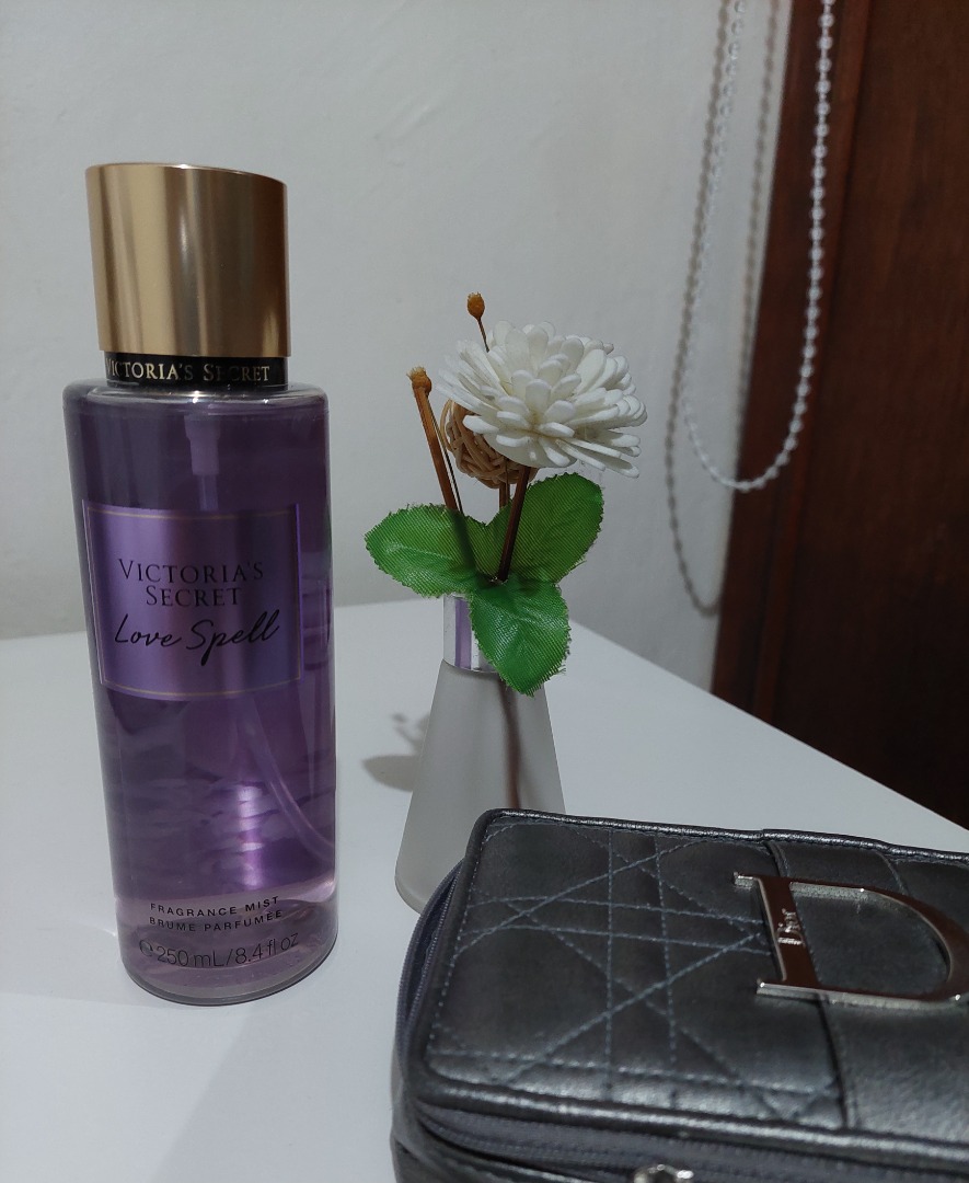 Victoria's Secret Love Spell, Beauty & Personal Care, Fragrance & Deodorants on Carousell