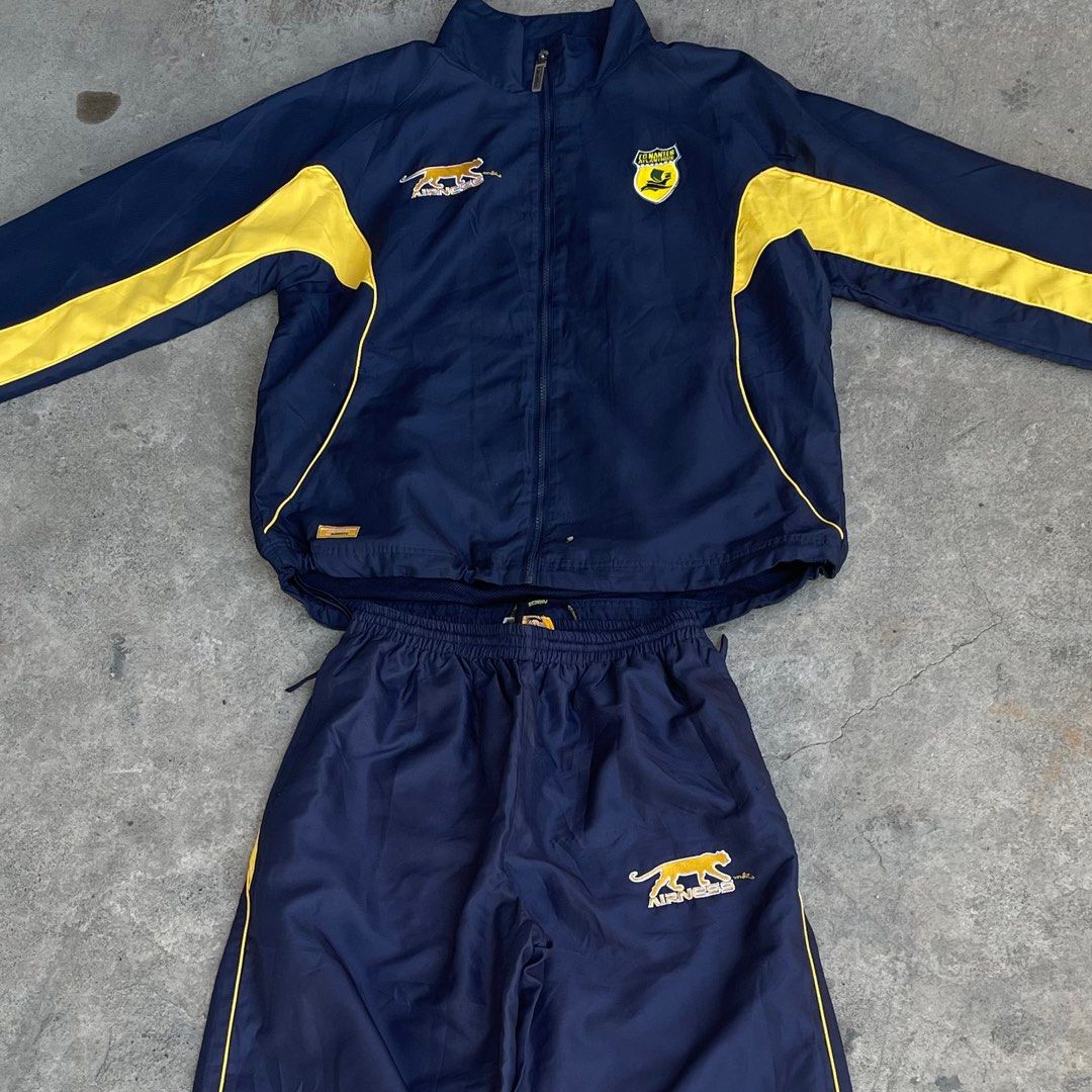 VINTAGE AIRNESS SET, Men's Fashion, Coats, Jackets and Outerwear on ...