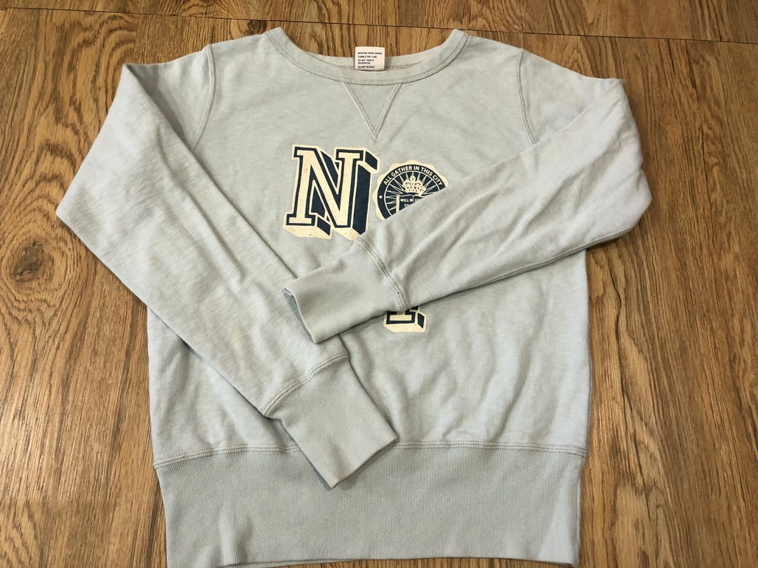 Vintage Champion Running man, Women's Fashion, Activewear on Carousell