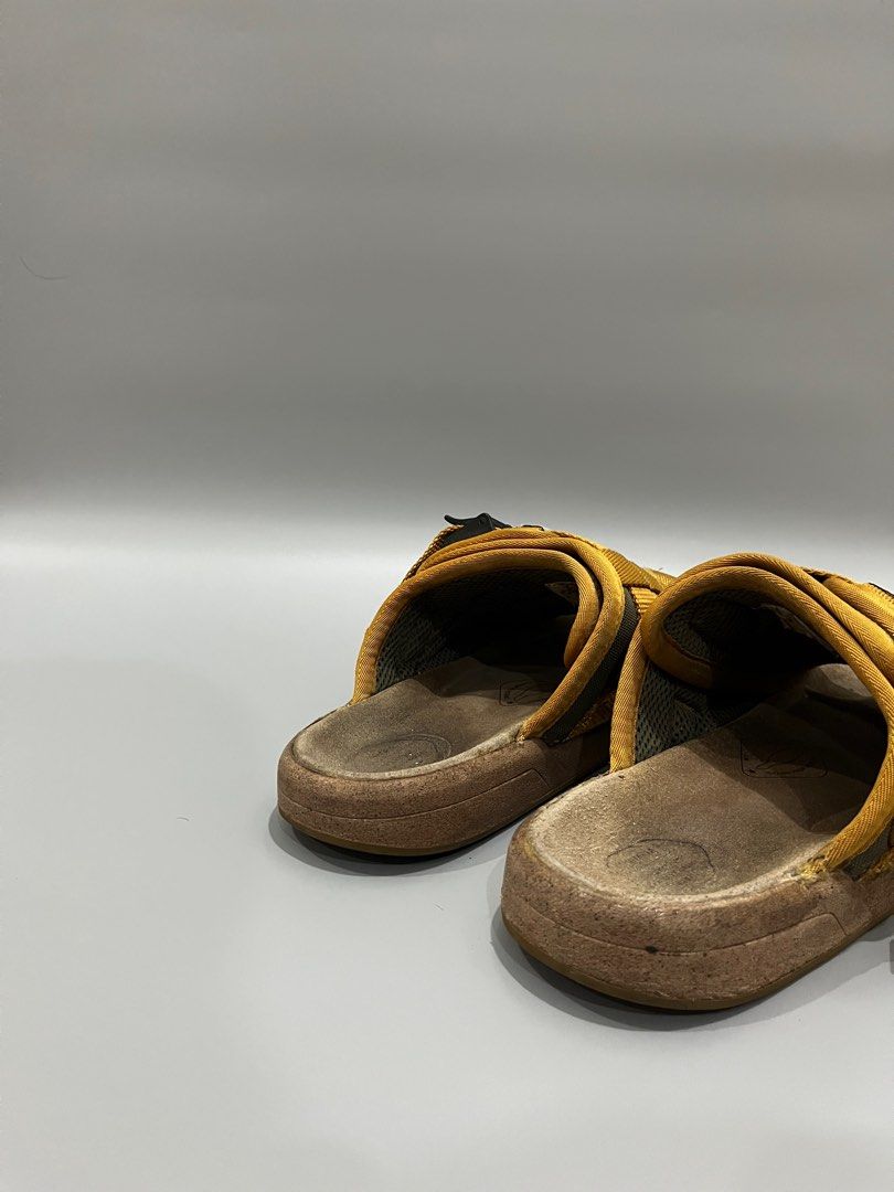 Visvim Christo, Men's Fashion, Footwear, Slippers & Slides on Carousell