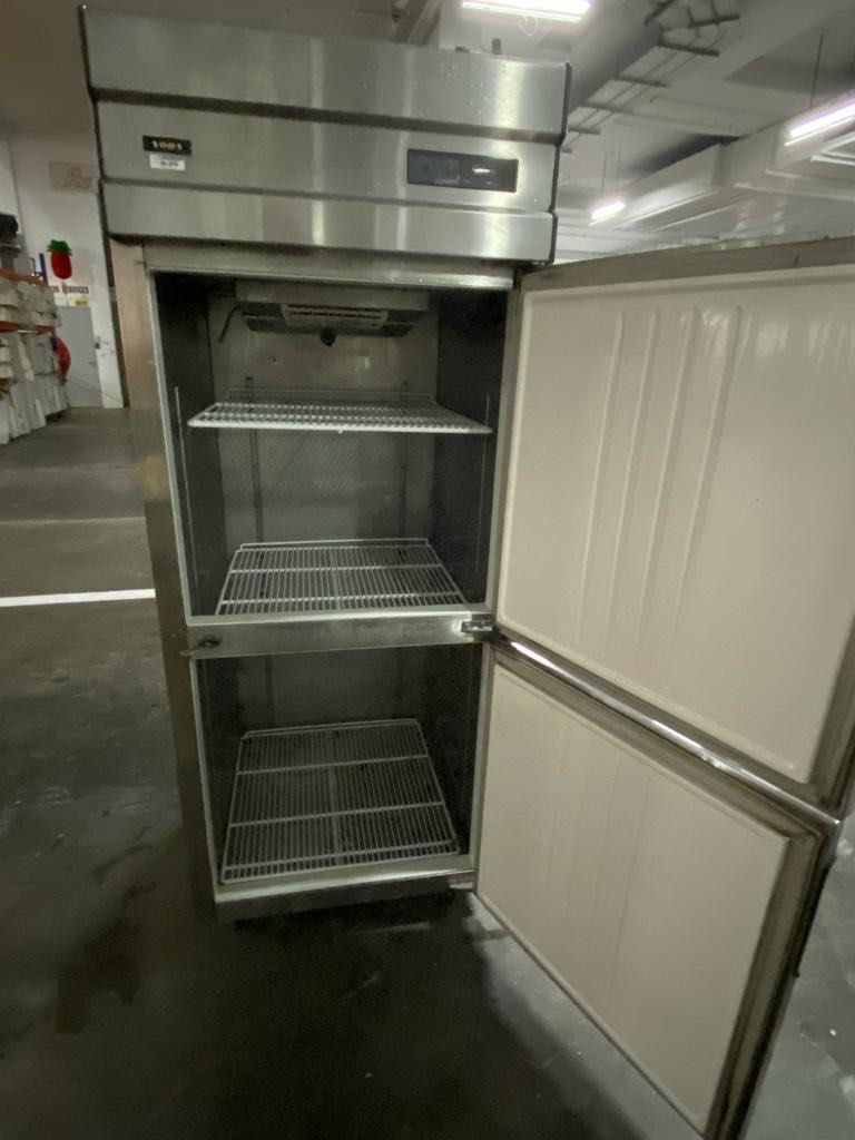 With delivery - 2 door Yoda Sanyo standing freezer - halal model, TV ...