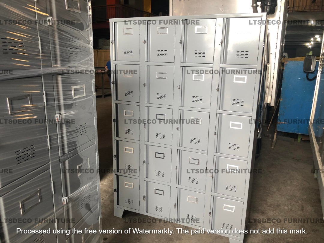 20 DOOR WITH STAND STEEL LOCKERS OFFICE PARTITION FURNITURES, Furniture ...