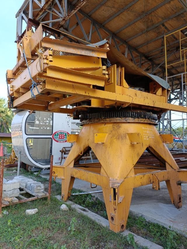 8T - TOWER CRANE - POTAIN F2-20, Commercial & Industrial, Construction ...