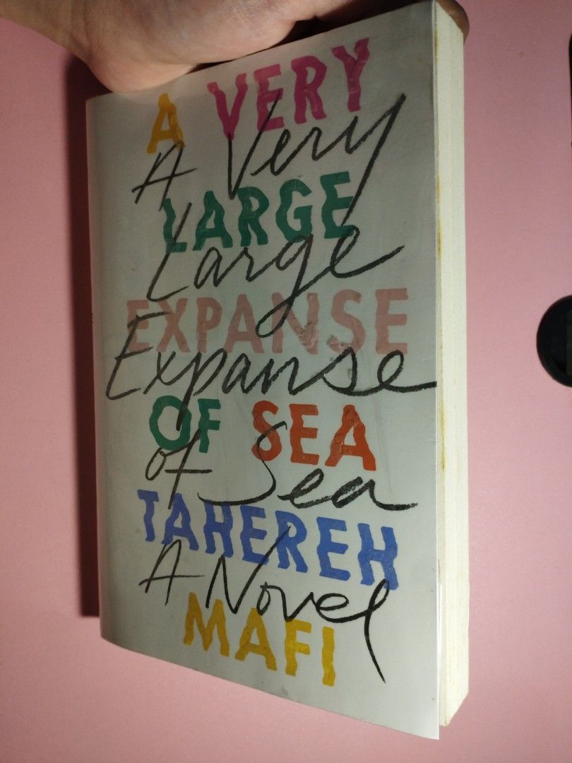A VERY LARGE EXPANSE OF SEA by Tahereh Mafi, Hobbies & Toys, Books & Magazines, Fiction & Non ...