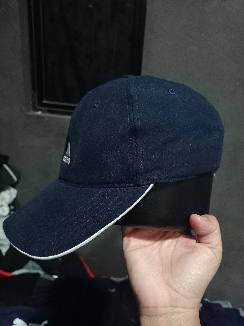 Adidas cap, Men's Fashion, Watches & Accessories, Caps & Hats on Carousell
