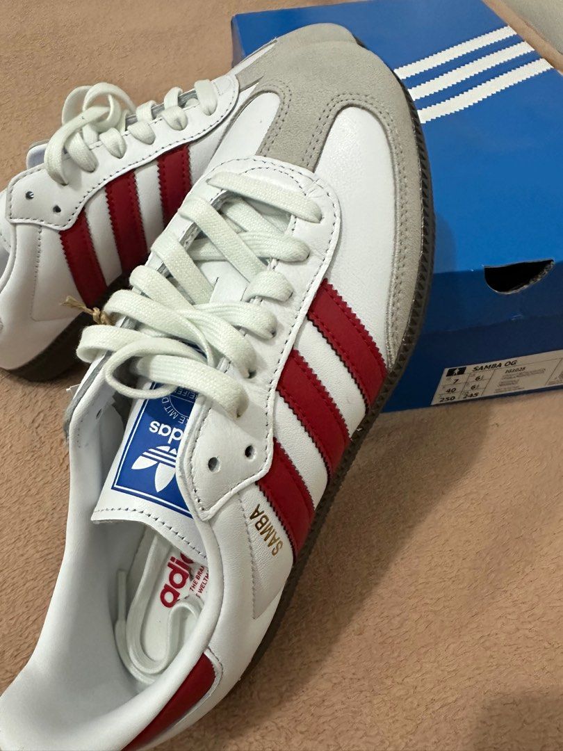 Adidas Samba Red, Men's Fashion, Footwear, Sneakers on Carousell