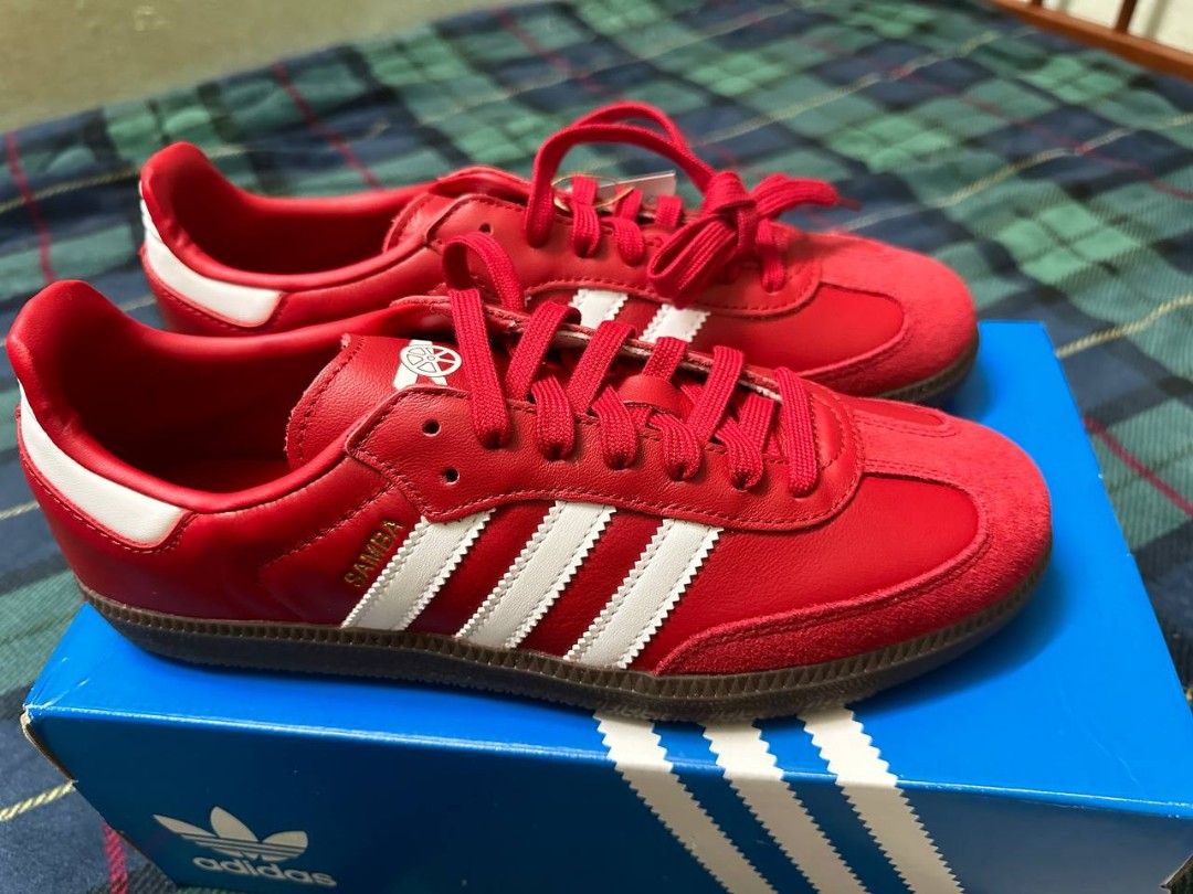 Adidas samba arsenal, Men's Fashion, Footwear, Sneakers on Carousell