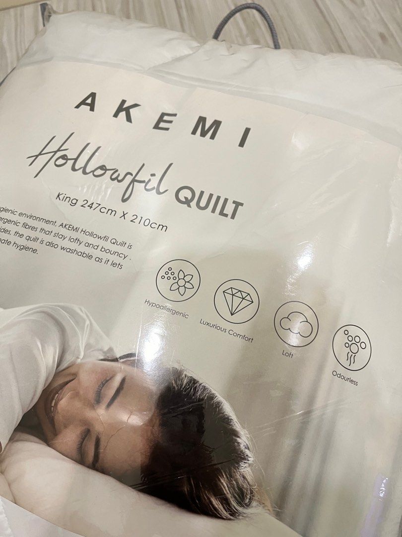 Akemi King Size Quilt, Furniture & Home Living, Bedding & Towels on ...