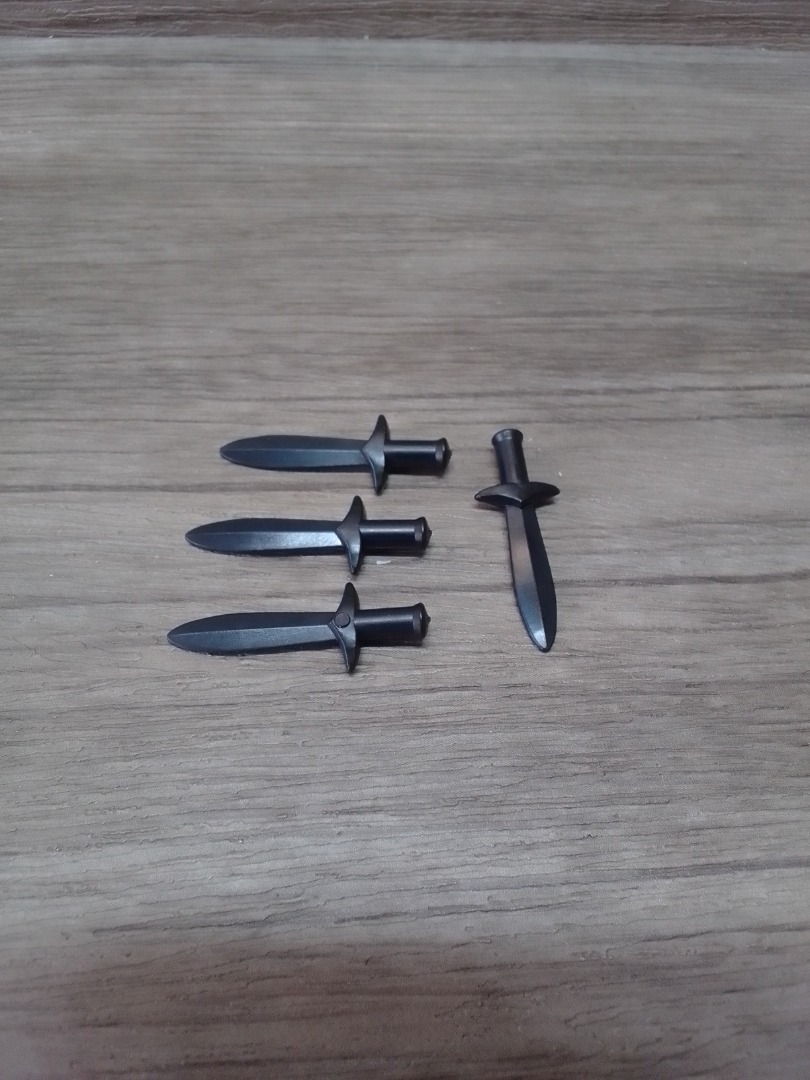 AMAZON BLADE MINIFIGURE SWORD - LEGO COMPATIBLE, Hobbies & Toys, Toys ...