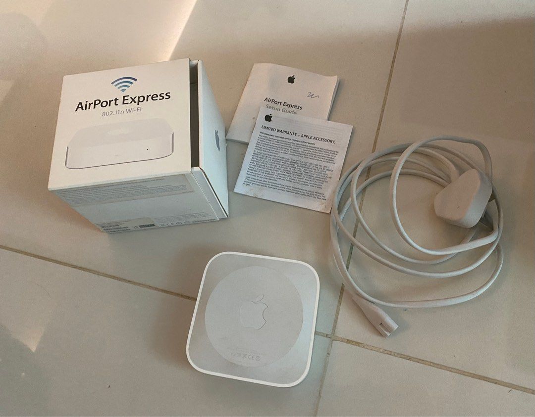 Apple AirPort Express 802.11n Wifi-2nd Gen, Computers & Tech, Office ...