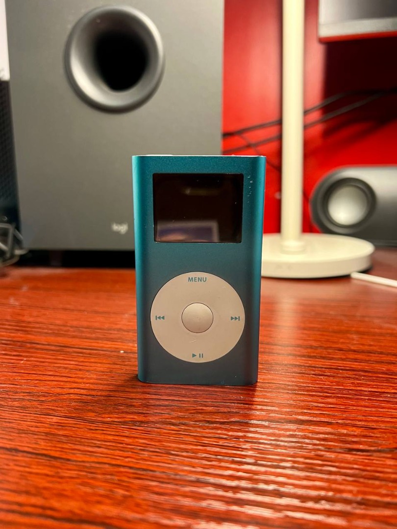 Apple Ipod Mini first Gen w/ Issue, Audio, Portable Music Players on ...