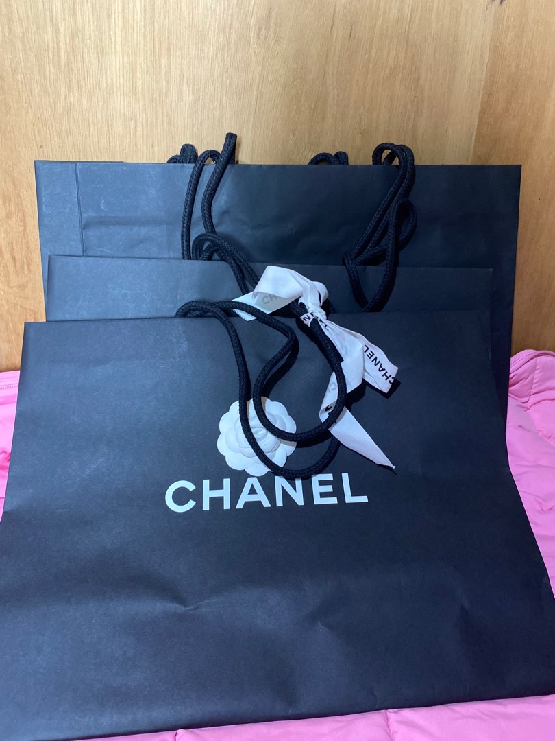 CHANEL PAPER BAGS, Women's Fashion, Jewelry & Organizers, Accessory ...
