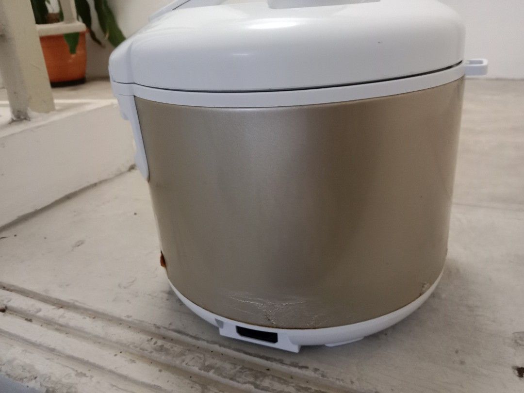 Cornell 1 Liter Rice Cooker 500W, Saved Electric, TV & Home Appliances ...