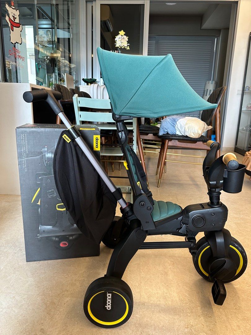 doona liki trike s5 racing green, Babies & Kids, Going Out, Strollers ...