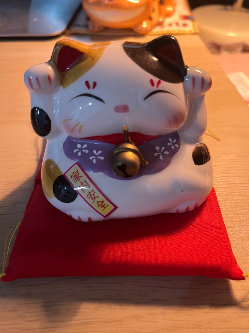 Fortune Cat coin bank, Furniture & Home Living, Home Decor, Other Home ...