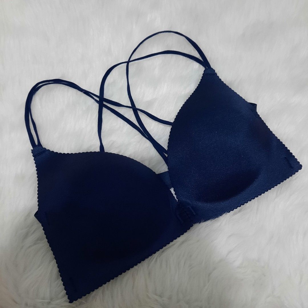 Front Clasp Bra Freesize, Women's Fashion, Undergarments & Loungewear ...