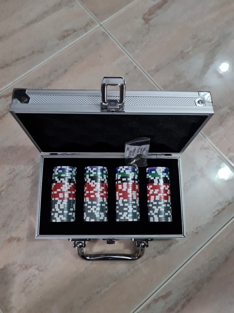 Mahjong Chip Set Genting Highland, Hobbies & Toys, Toys & Games on ...