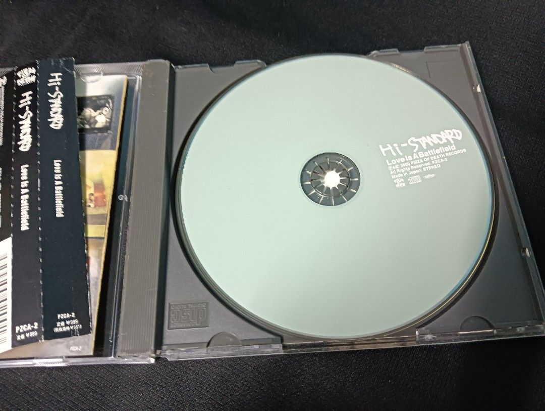 Hi Standard - Love is a battlefield, Hobbies & Toys, Music & Media, CDs ...