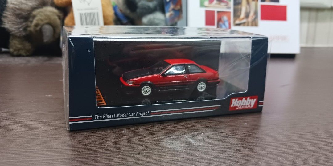 Hobby Japan Toyota Corolla AE86 Levin Red with Black two-tone, Hobbies ...