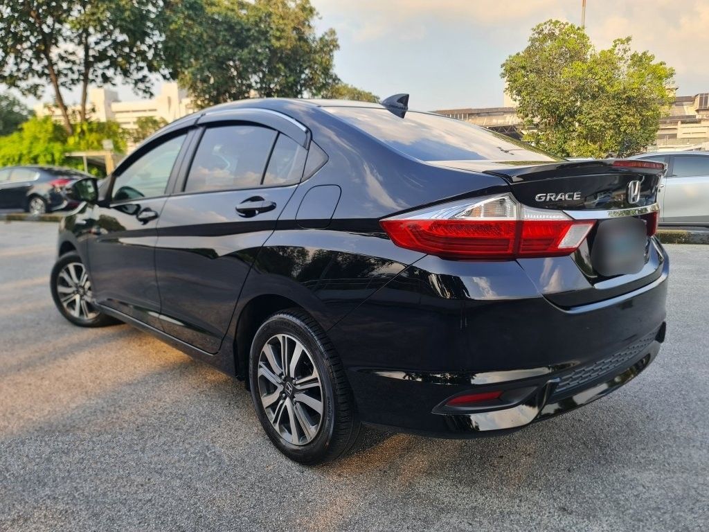 Honda Grace Hybrid 1.5 DX (A), Cars, Used Cars on Carousell