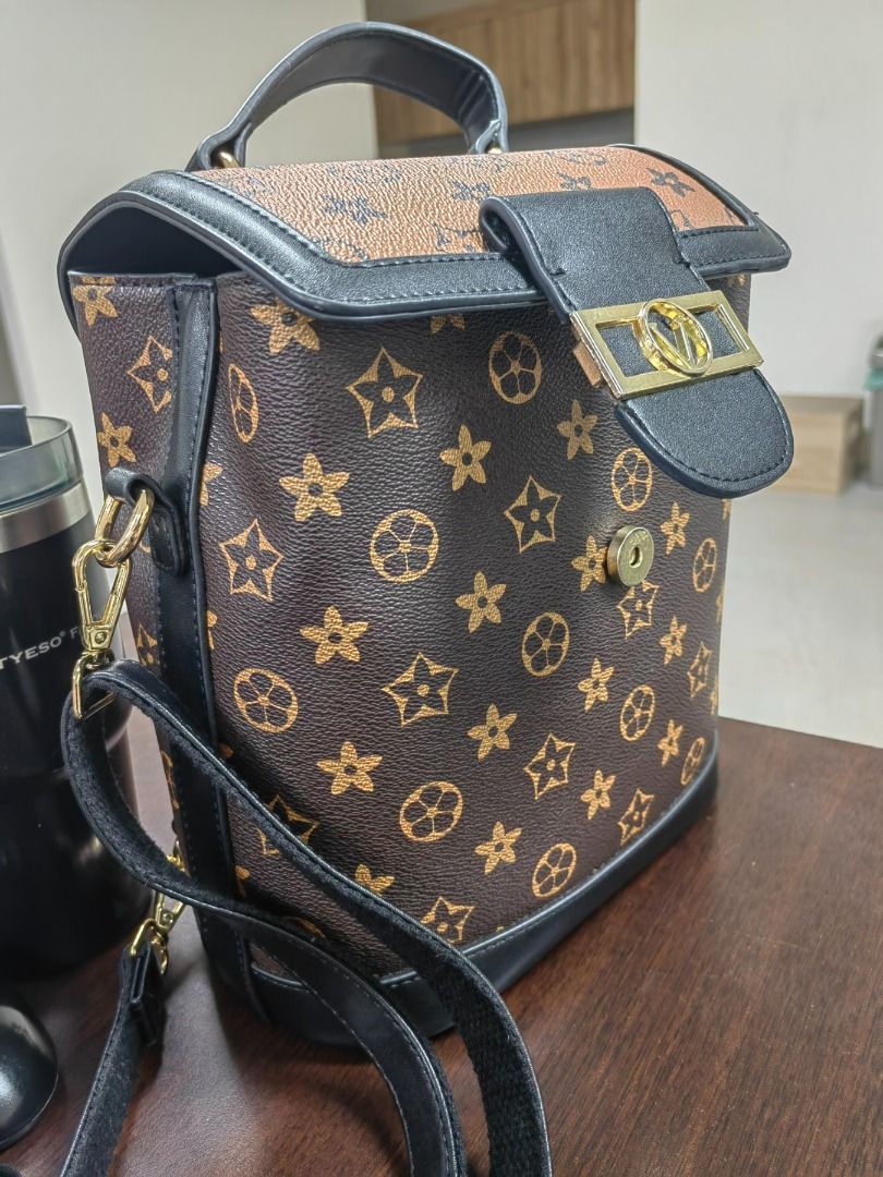 HOWRU PU Leather 3Way Backpack, Women's Fashion, Bags & Wallets ...