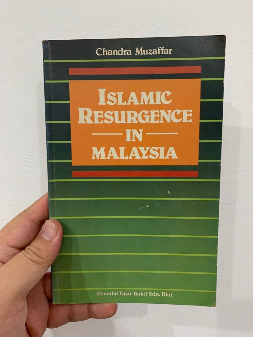 Islamic Resurgence In Malaysia, Chandra Muzaffar RM30, post add RM10, Hobbies & Toys, Books ...