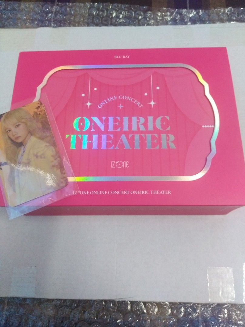 IZONE Album Oneiric Theater Blu Ray Version Full Set, Hobbies & Toys ...