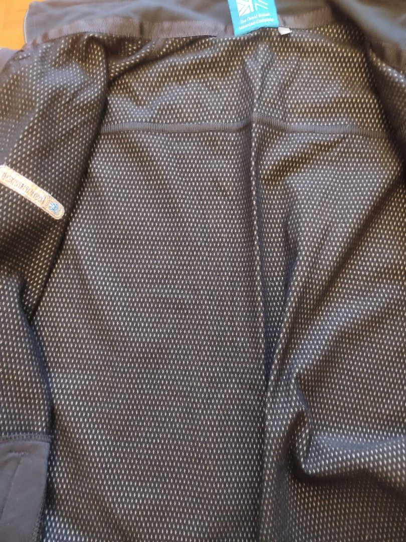 Karrimor wind stopper jacket, Men's Fashion, Coats, Jackets and ...