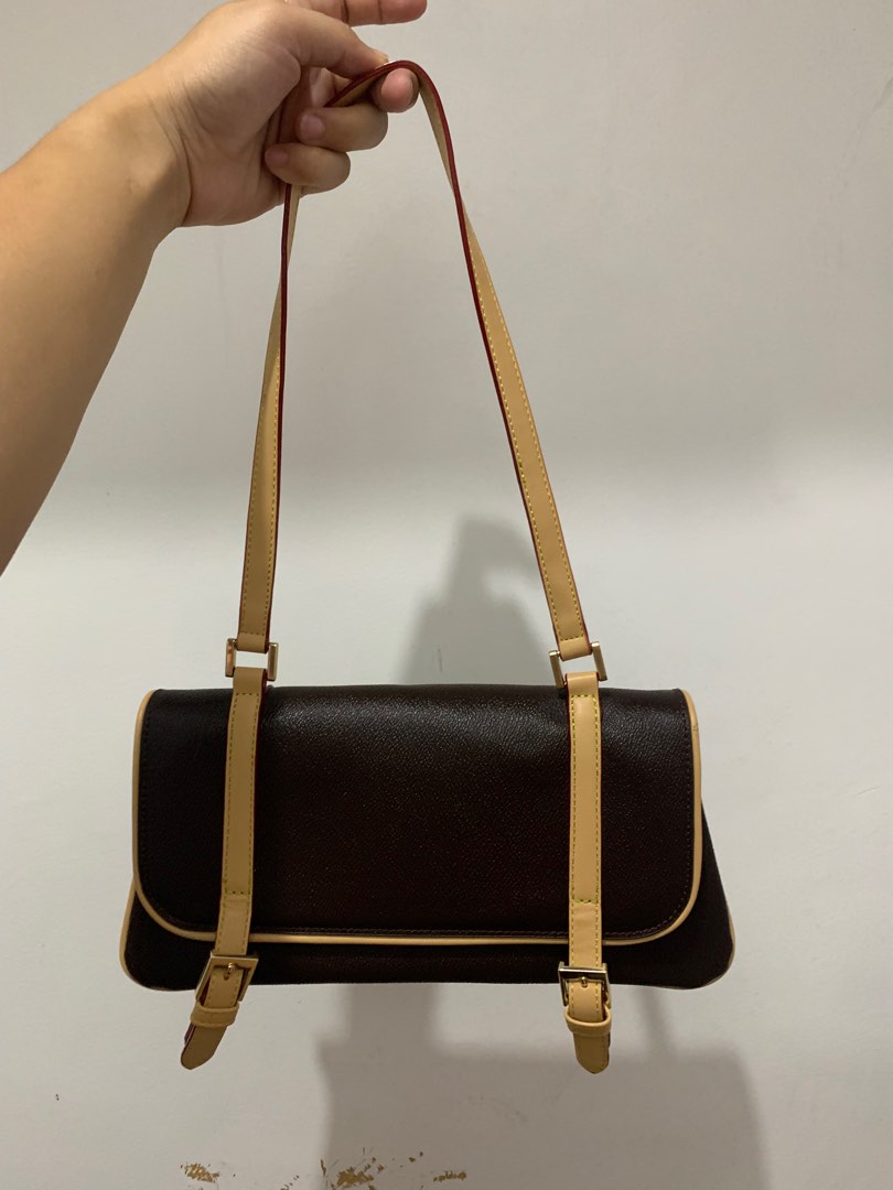 Kilikili Bag, Women's Fashion, Bags & Wallets, Shoulder Bags on Carousell
