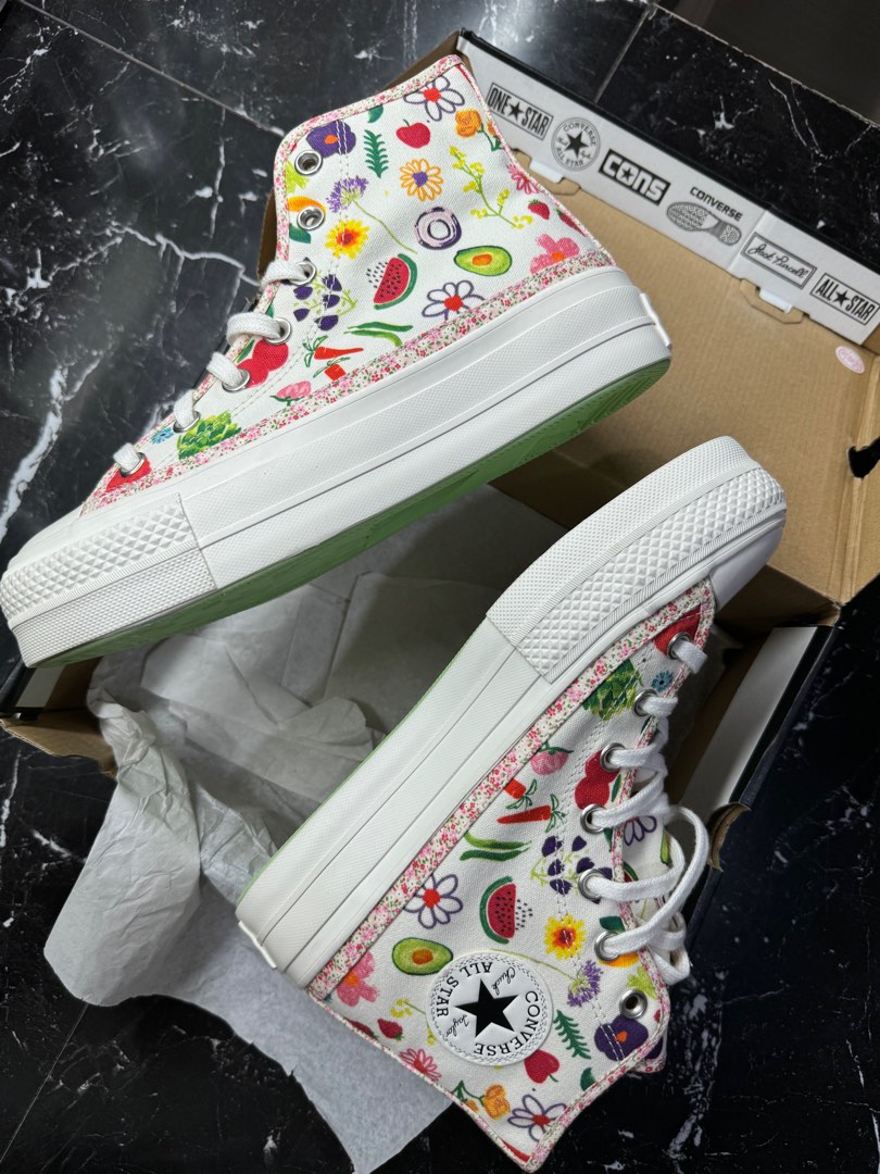 Legit brandnew Converse Chuck taylor thick sole us8/24.5cm, Women's ...