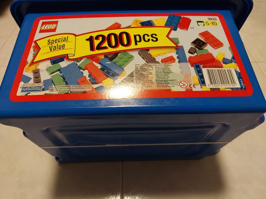LEGO System 3033 Vintage Box with VARIOUS BUILDING BLOCKS AND FIGURES ...