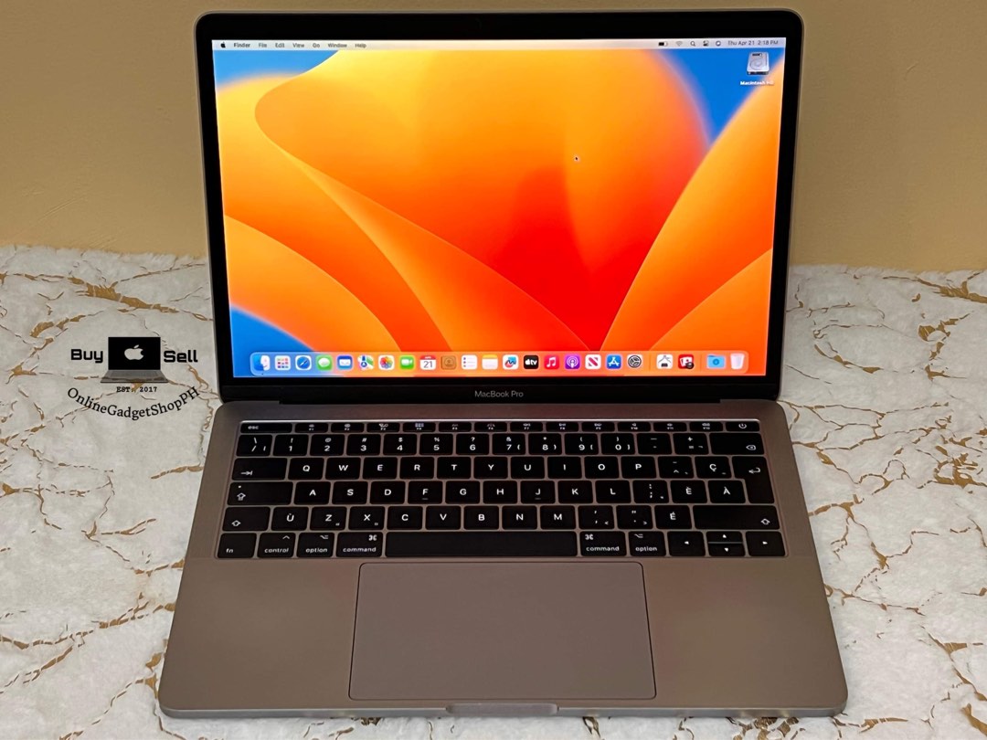 Macbook pro 13 inch non touchbar 2017 model 8gb ram 128gb ssd ...