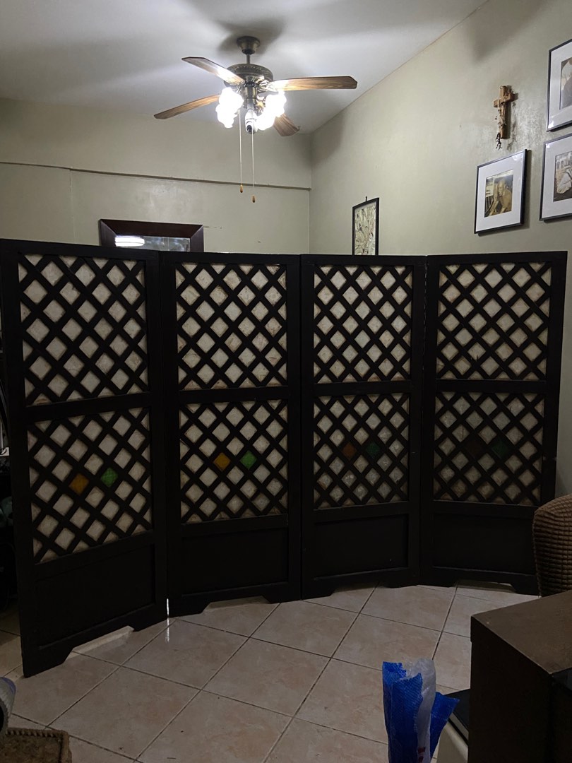 Mahogany Capiz Divider Stained Detailing, Furniture & Home Living ...
