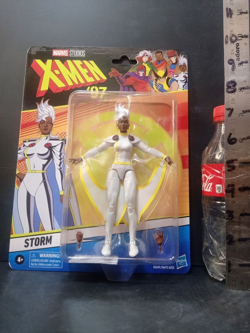 Marvel Legends '97 storm action figure, Hobbies & Toys, Toys & Games on ...