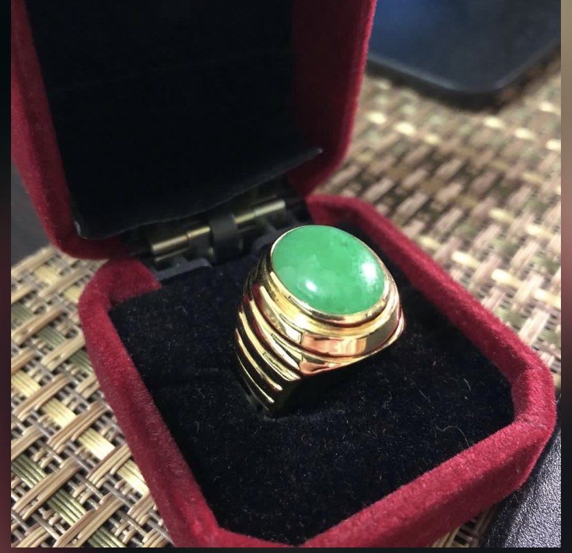 Men Gold Ring with Natural Jade, Women's Fashion, Jewelry & Organizers, Rings on Carousell