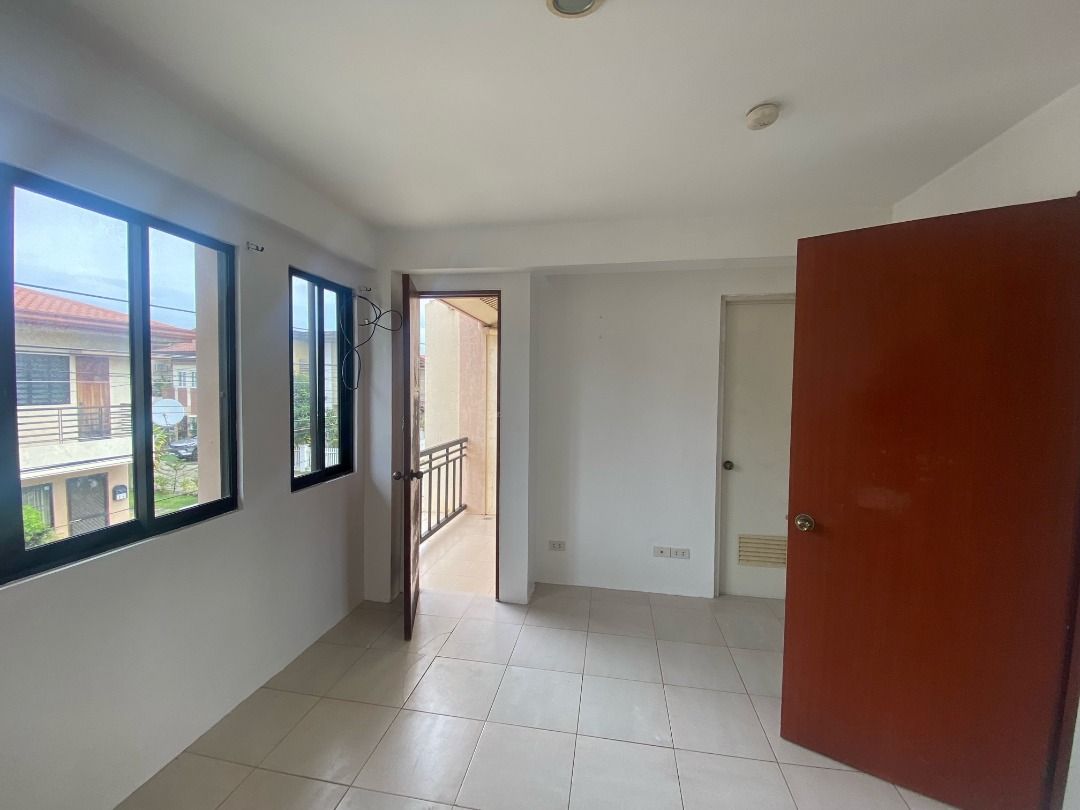Modena Townhouse For Sale- Basak Lapu lapu Cebu, Property, For Sale ...