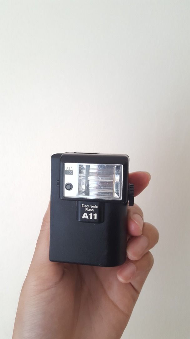 Olympus XA2 with A11 Flash (Film camera/Point and shoot/35mm film ...