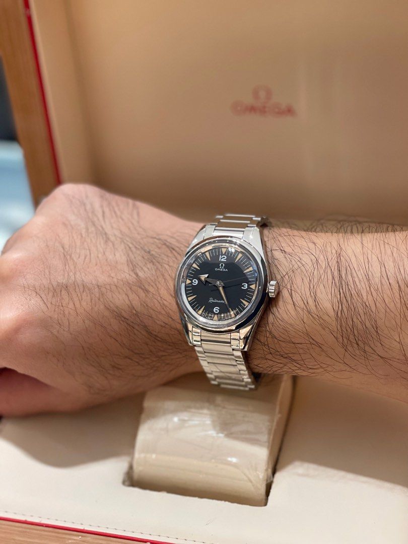 OMEGA RAILMASTER 1957 TRILOGY 38 MM 220.10.38.20.01.002, Luxury ...