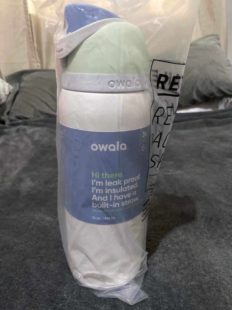 Owala Freesip (32 oz) in Iced Breeze, Furniture & Home Living ...