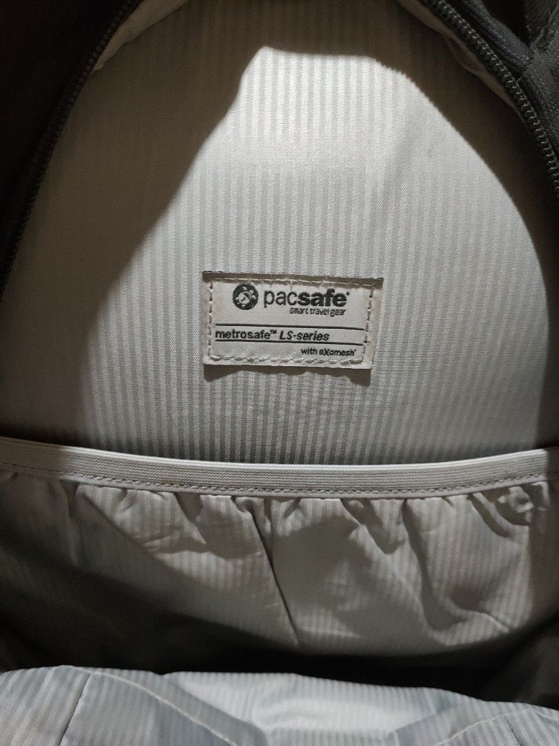 Pacsafe Metrosafe LS 350 Backpack, Men's Fashion, Bags, Backpacks on ...
