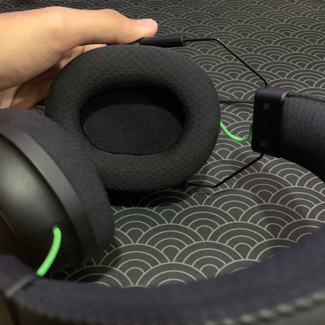 Razer blackshark v2 + usb sound card, Audio, Headphones & Headsets on ...
