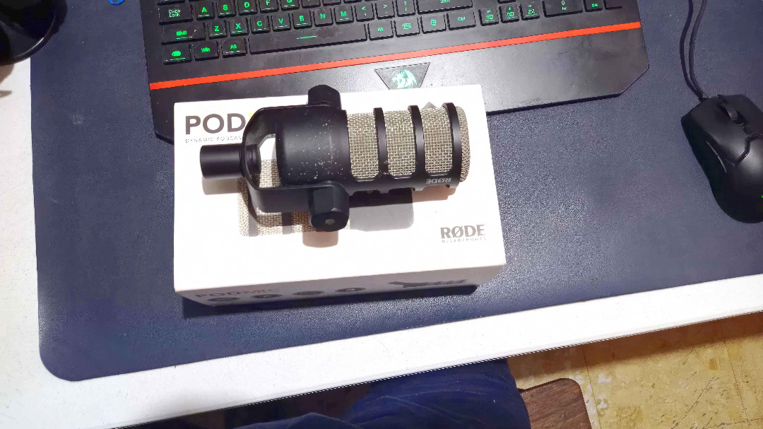 Rode PodMic - Cardioid Dynamic Broadcast Microphone, Audio, Microphones ...