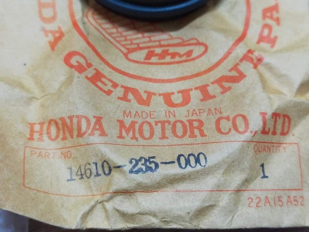 ROLLER CAM CHAIN GUIDE BARU ORI HONDA CB160 CB175, Motorbikes on Carousell