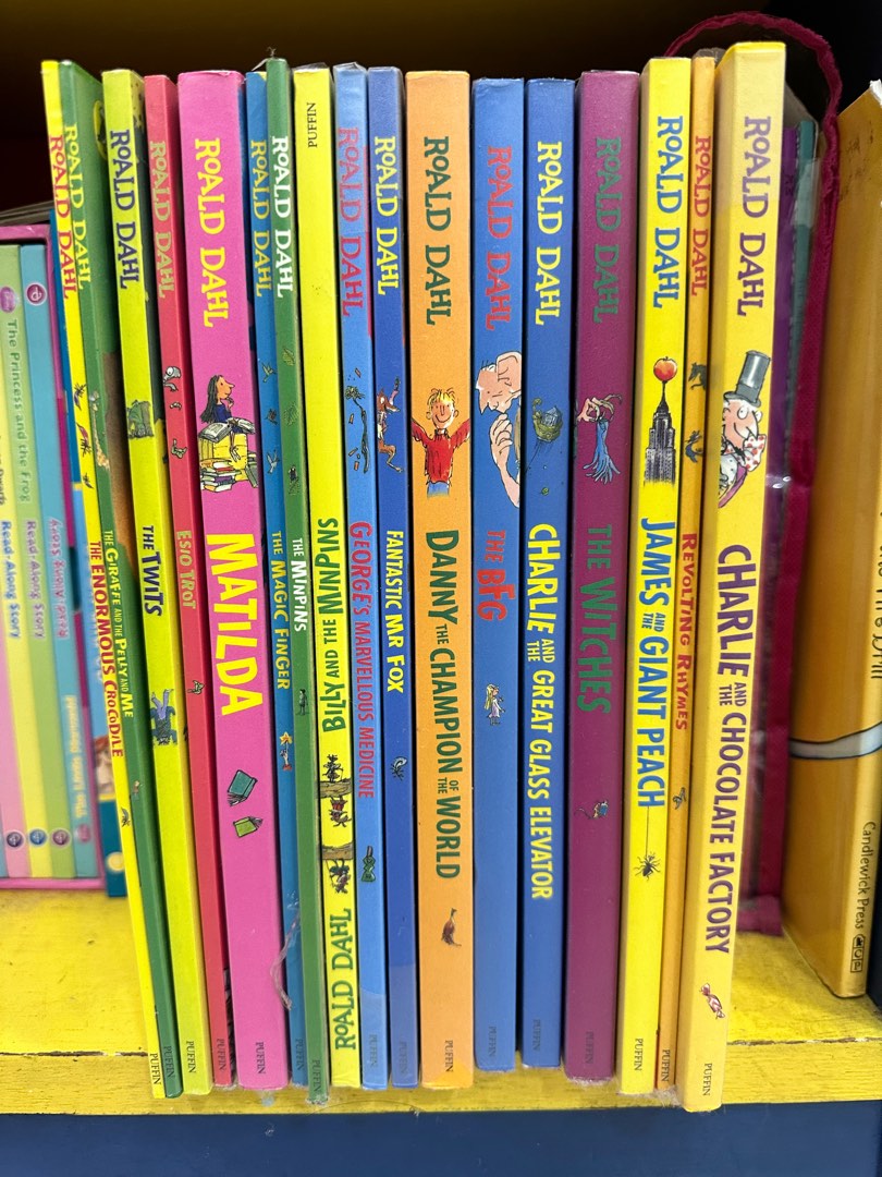 Ronald Dahl story book set-17 books, Hobbies & Toys, Books & Magazines ...