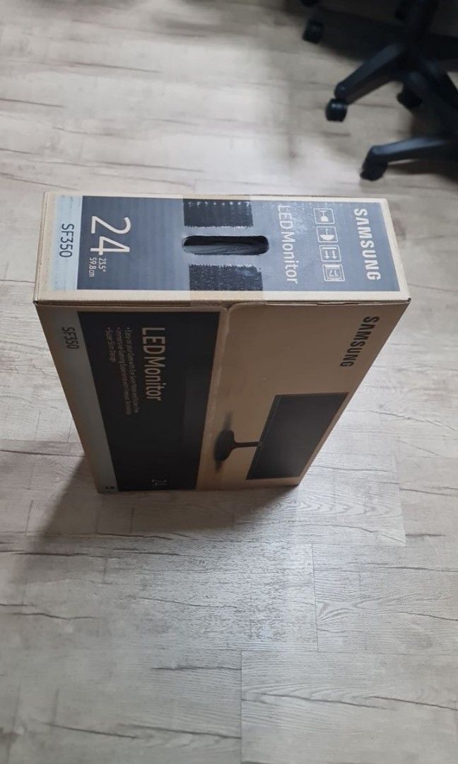 Samsung 24 inch Monitor SF350 - 2 units, TV & Home Appliances, TV ...