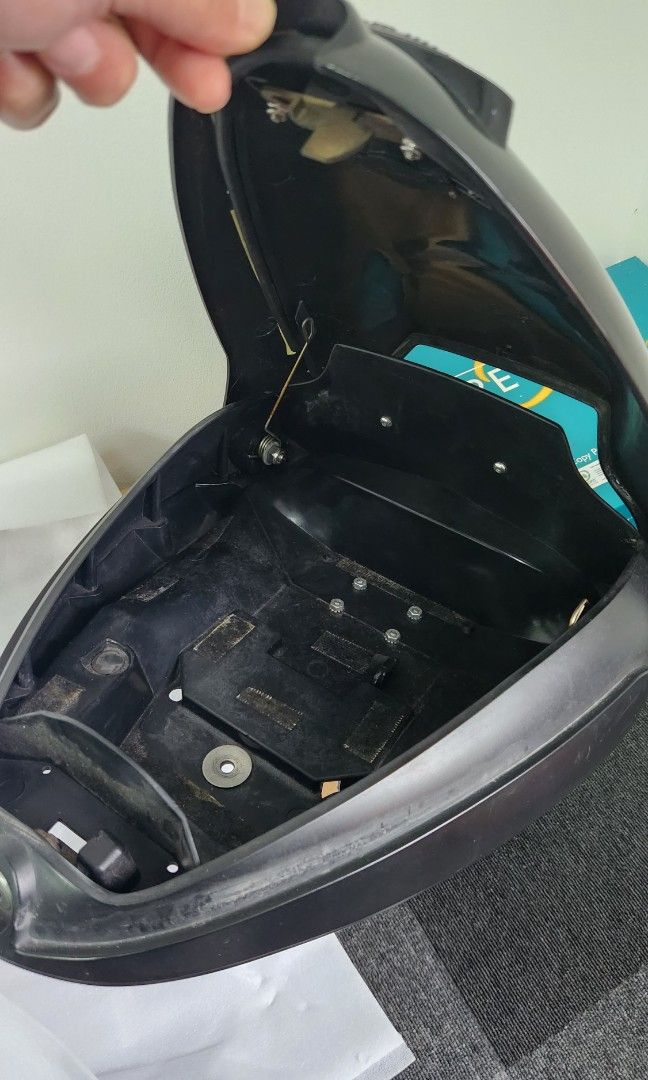 Sargent BMW R9T rear hump, Motorcycles, Motorcycle Accessories on Carousell