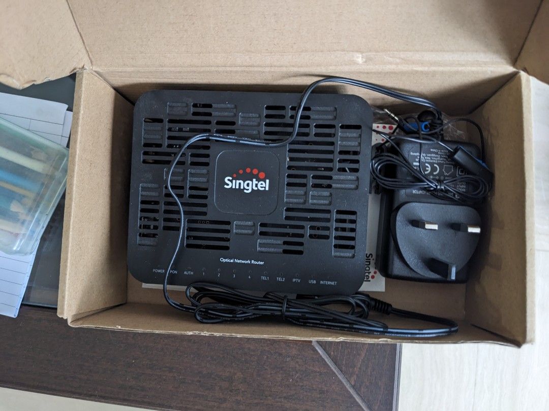 Singtel Modem and Mesh Router, Computers & Tech, Parts & Accessories ...