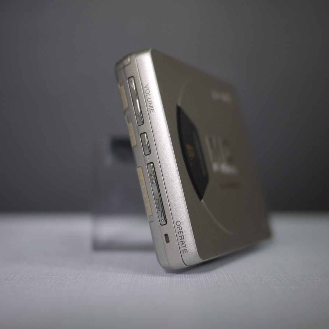 Sony MD Walkman MZ-E55 Gray, Audio, Portable Music Players on Carousell