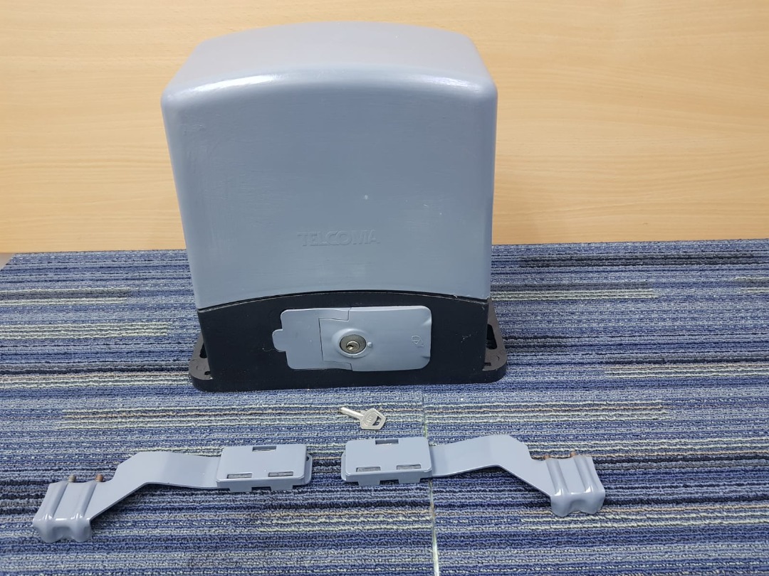 TELCOMA EV800 AUTOMATIC SLIDING GATE MOTOR (MADE IN ITALY), Furniture ...