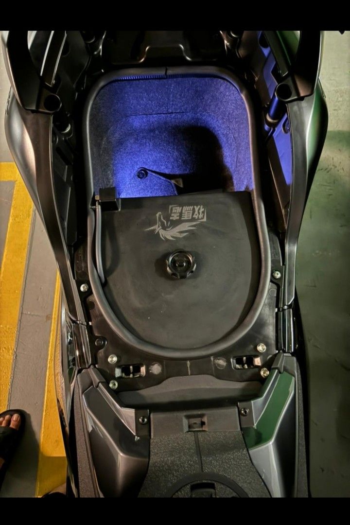 Tmax 560/ Xmax 300/ Nmax 155/ Forza 350/ ADV 350/ Xadv 750 Auxiliary ...